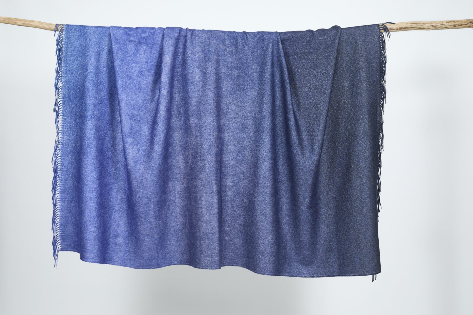 Ref.Deep Blue - Blankets - Sibelina Ombré Effect - Mantas Ezcaray